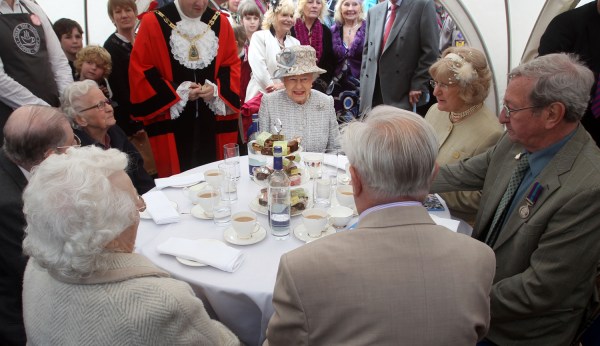 Royal Party Photos: Britain Celebrates Queen Elizabeth | TIME.com