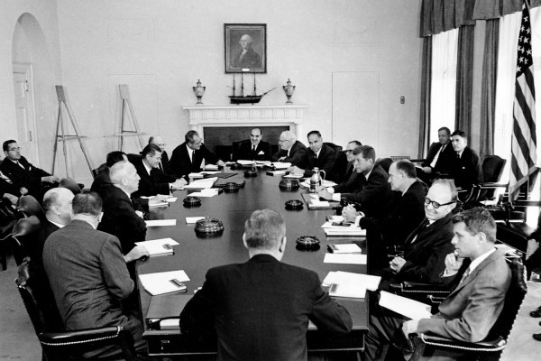 Remembering the Cuban Missile Crisis: 50 Years from the Brink of ...