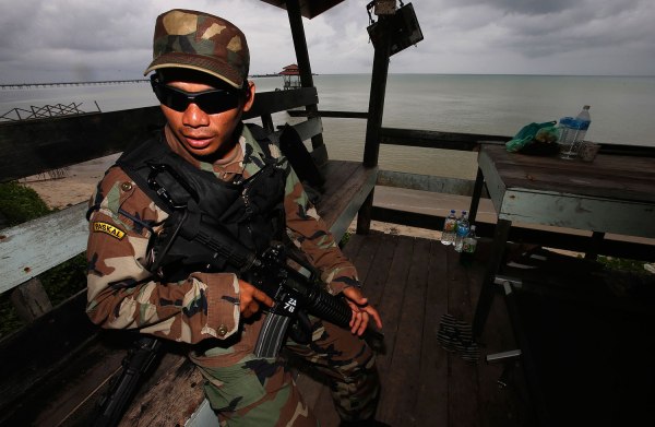 Malaysia and Philippines in Diplomatic Standoff over Rebels in Sabah ...