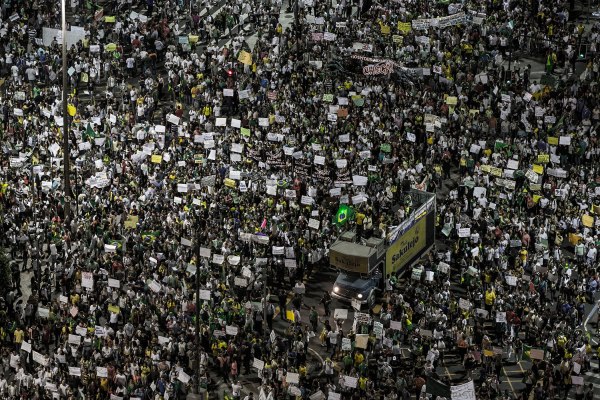 Scenes from Brazil’s Angry, Nationwide Protests | TIME.com