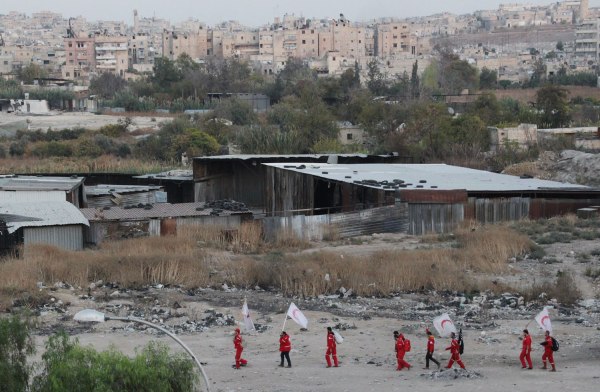 In Syria Hunger Gnaws As Aid Convoys Wait For Access | TIME.com